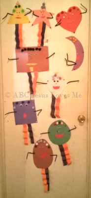 Teaching Shapes to Preschoolers | ABCJesusLovesMe